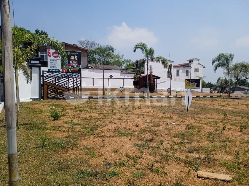 මාලඹේ අසලින් බිම් කොටස් S20 | ikman