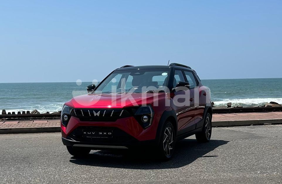 Mahindra XUV 3XO 2025 for Sale in Colombo 2 | ikman