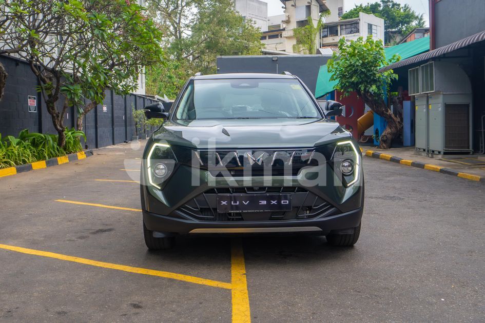 Mahindra XUV 3XO 2025 for Sale in Colombo 2 | ikman