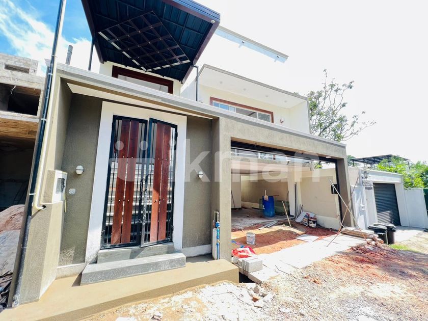 Malabe - 2 Storied Brand New House For Sale | ikman