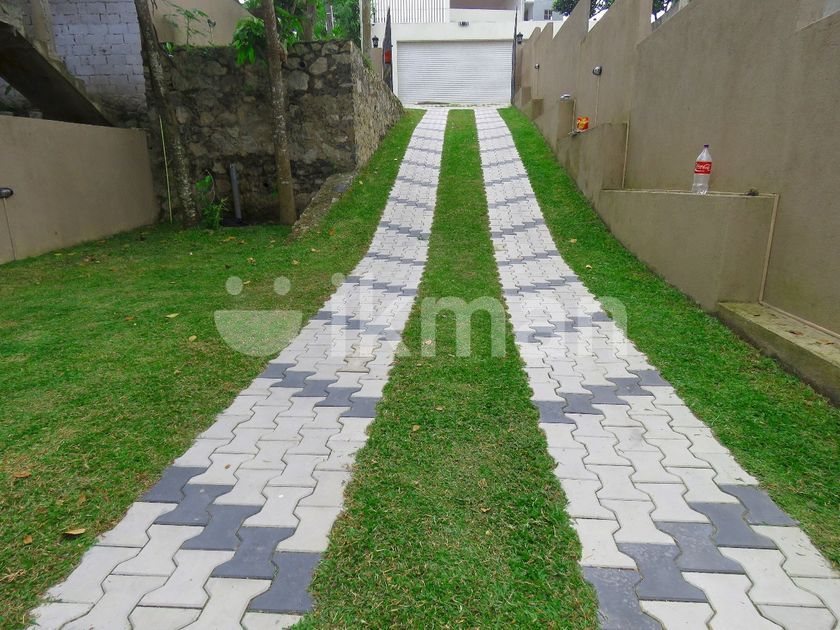 Manel Interlock Paving Garden Grass Landscaping | Panadura | ikman