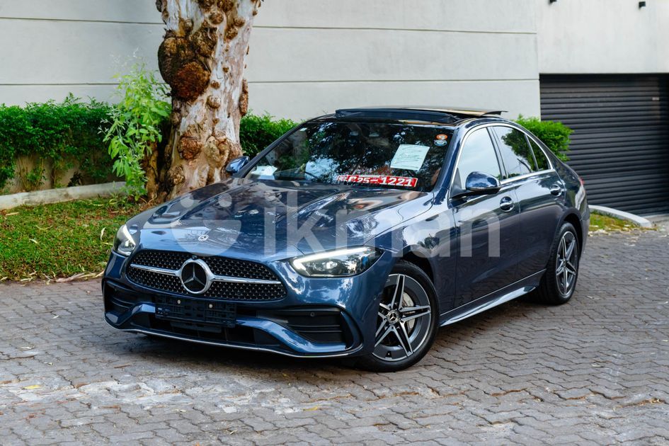Mercedes Benz C200 AMG-Premium Plus 2023 for Sale in Kohuwala | ikman