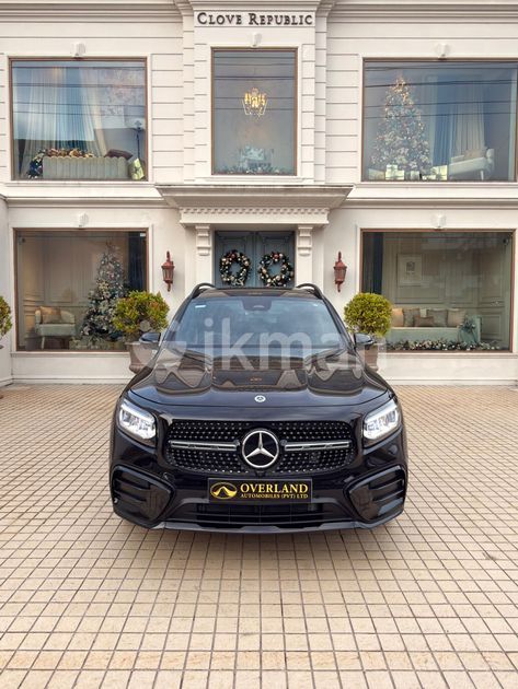 Mercedes Benz GLB 200 2025 for Sale in Kotte | ikman