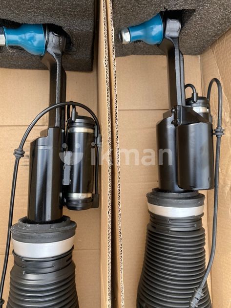 Mercedes Benz S-Class W221 Front Air Suspension in Colombo 6 | ikman.lk