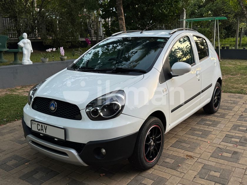 Micro Panda Cross Automatic 2017 for Sale in Divulapitiya | ikman