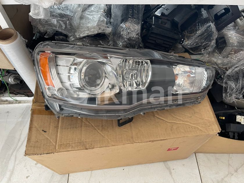 Mitsubishi Lancer EX CY2 Headlight for Sale in Boralesgamuwa | ikman