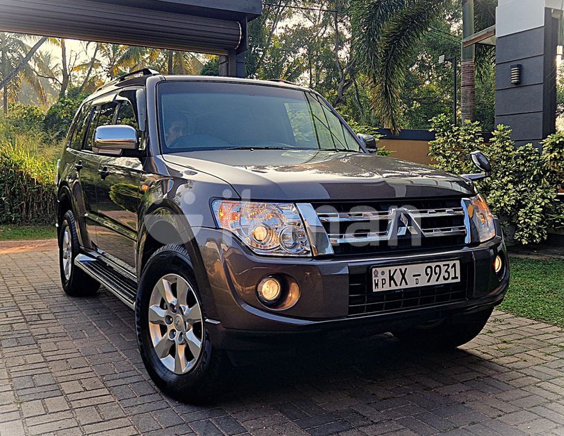 Mitsubishi Montero First Owner 2013 for Sale in Negombo | ikman