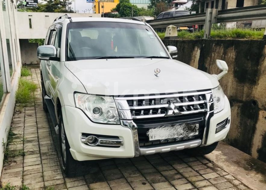 Mitsubishi Montero GLX 2014 85% Leasing Partner for Sale in Kandana | ikman