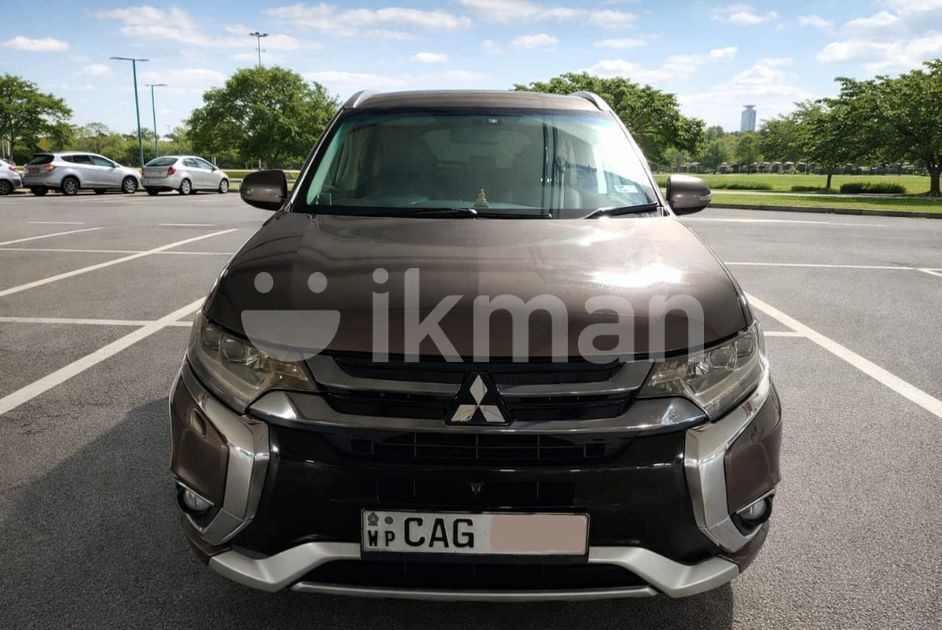 Mitsubishi Outlander Petrol 2015 for Sale in Colombo 3 | ikman