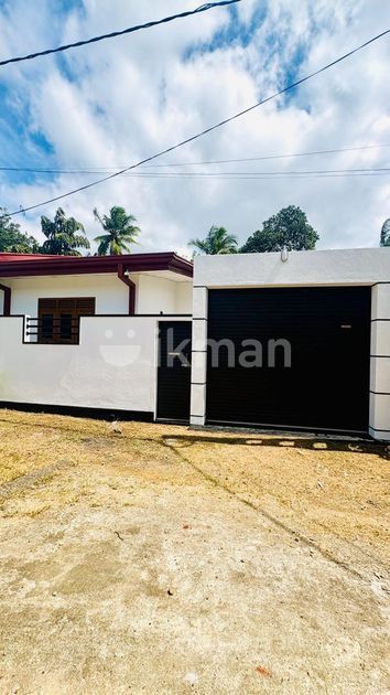Modern 3-Bedroom House with Security & Roller Gate – Dadigamuwa | ikman
