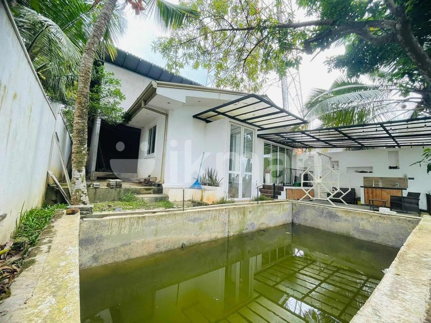 MODERN ANTIQUE VILLA FOR SALE IN DARGA TOWN ALUTGAMA | ikman