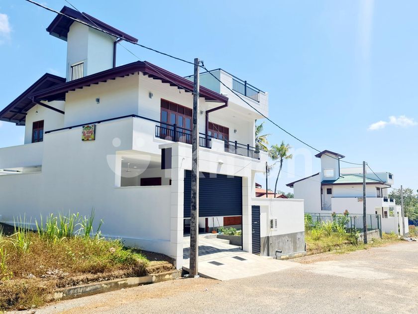 Modern Designed Beautiful 3 Story House For Sale In Piliyandala | ikman