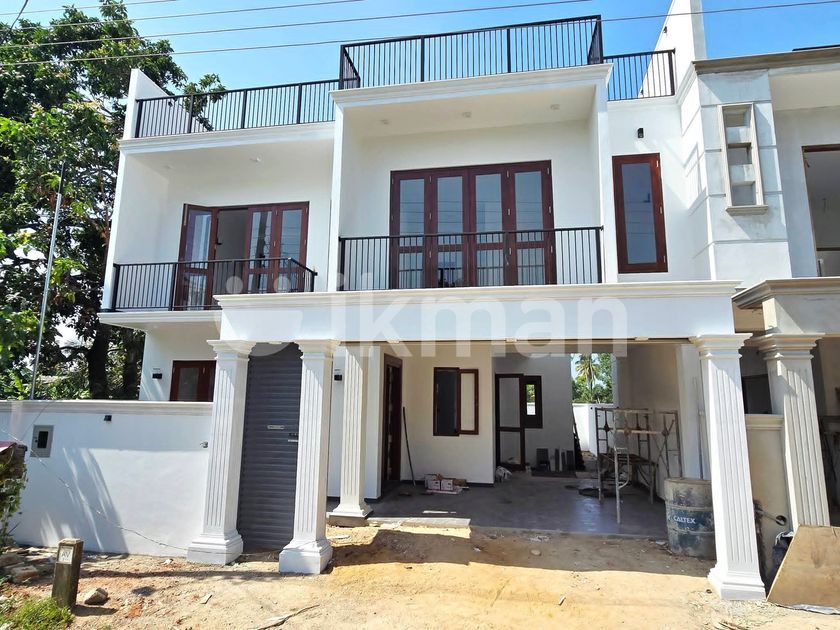 Modern Designed Luxury Three Story House Jayaliyagama | ikman