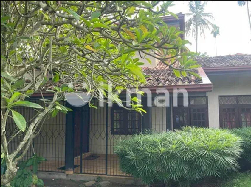 Modern House for Sale in Kalalgoda | ikman