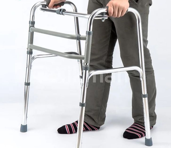 Moving Walker With Out Wheels in Malabe | ikman