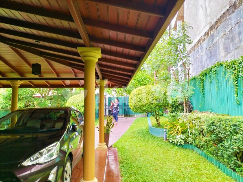 මත්තේගොඩ - පර්චස් 16 ක අලංකාර තනි මහල් නිවස විකිණීමට | ikman