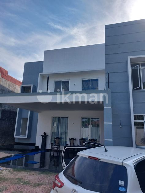 New Modern Box Type House for Sale Ja ela | ikman