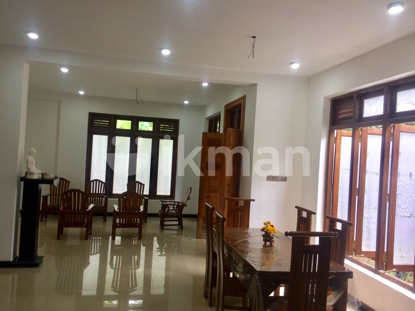 New Modern House in the heart of Horana town | ikman