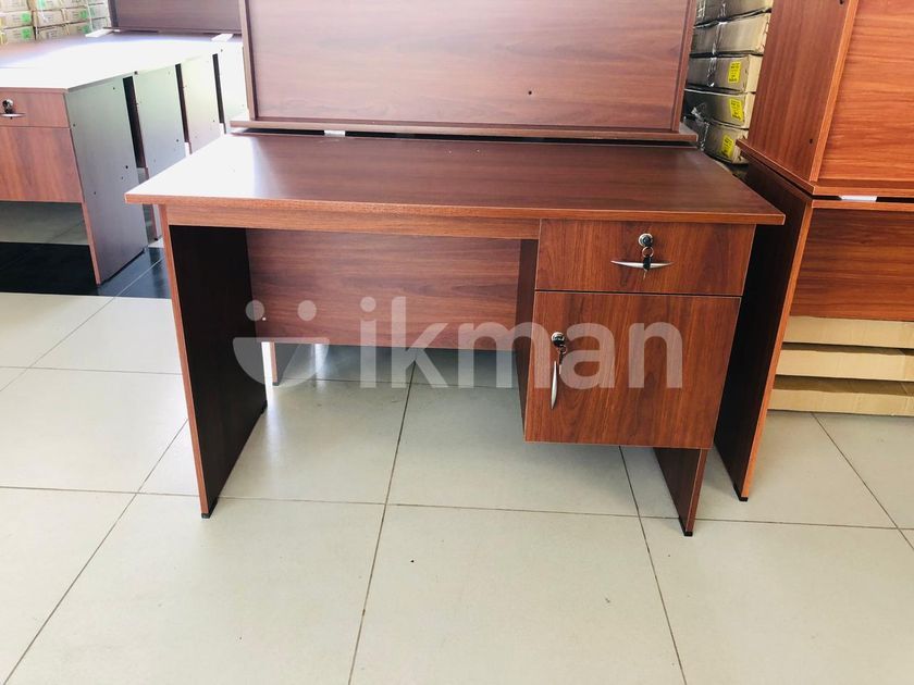 New Premium 4x2 Table | Kottawa | ikman
