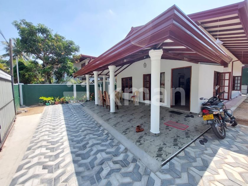 Newly Built Beautiful Single Storey House for Sale In Wikkramasinghapura | ikman