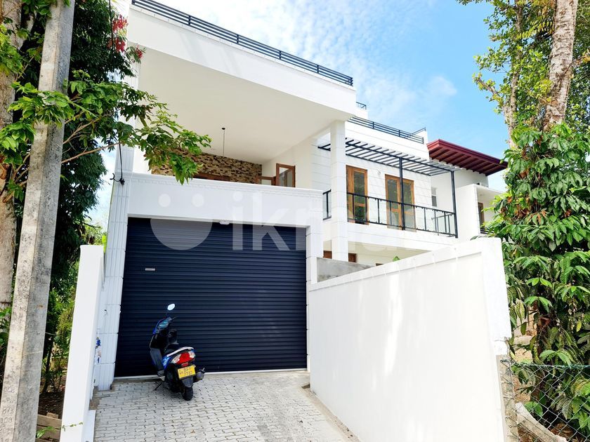 Newly Designed Luxury 3 Story House For Sale In Piliyandala | ikman