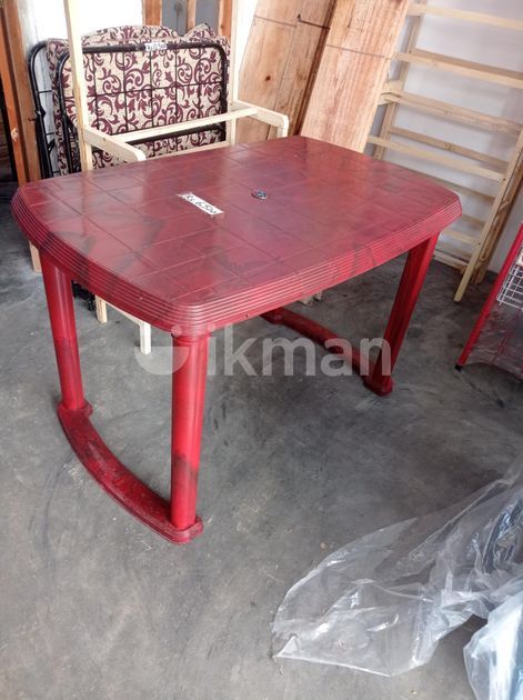 Nippon Plastic Tables for Sale | Dehiwala | ikman