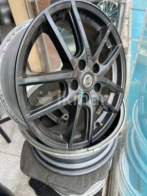 Nissan 17” Japan Alloy Wheels for Sale in Ja-Ela | ikman