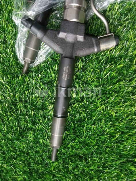 Nissan Caravan NV350 Injector for Sale in Colombo 10 | ikman