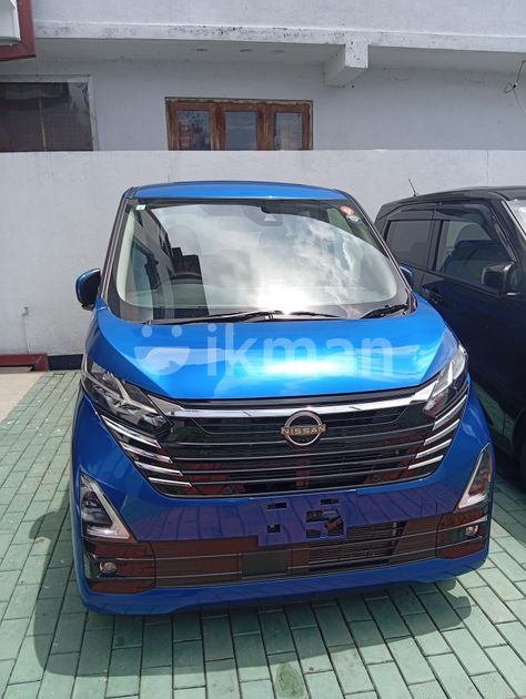 Nissan Dayz Highway Star 2024 for Sale in Nugegoda | ikman
