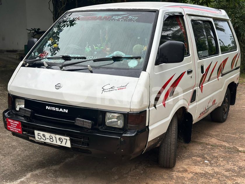 Nissan Largo Full Option 1993 | Gampaha City | ikman
