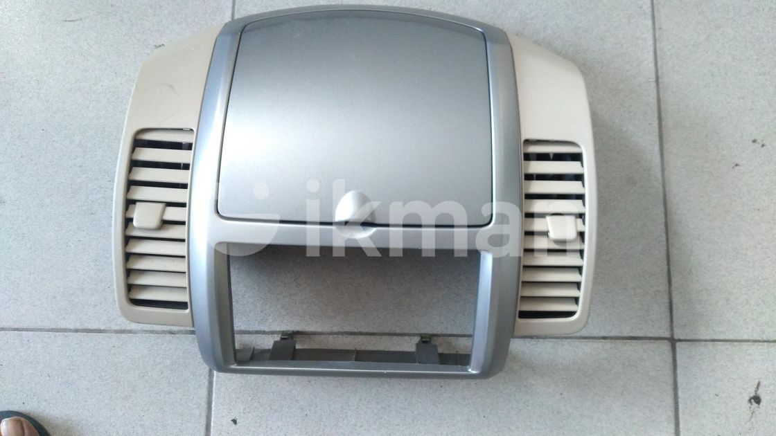 Nissan Note E11 Dashboard Box in Dehiwala | ikman