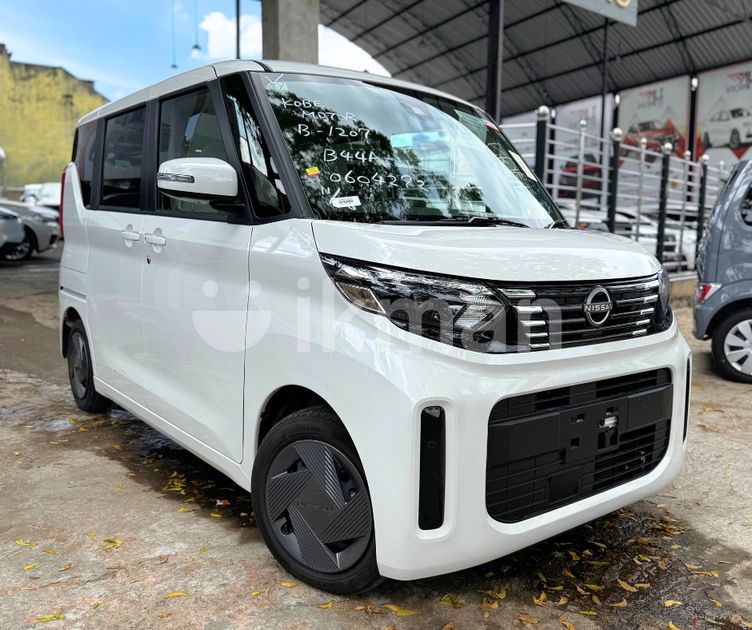 Nissan Roox X 2023 for Sale in Kohuwala | ikman