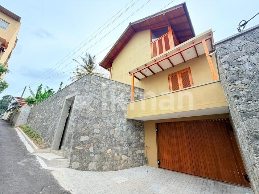 Nugegoda Award-Winning Architect Designed Luxury House for Sale | ikman