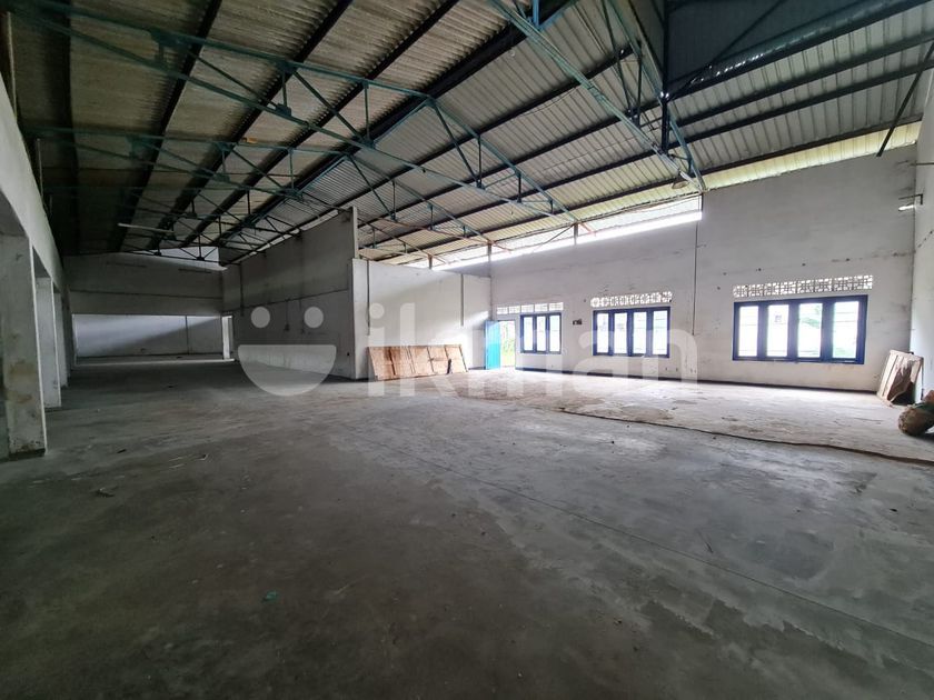 Nugegoda Single Story Large Warehouse, Container Access - Rent (MG1140 ...
