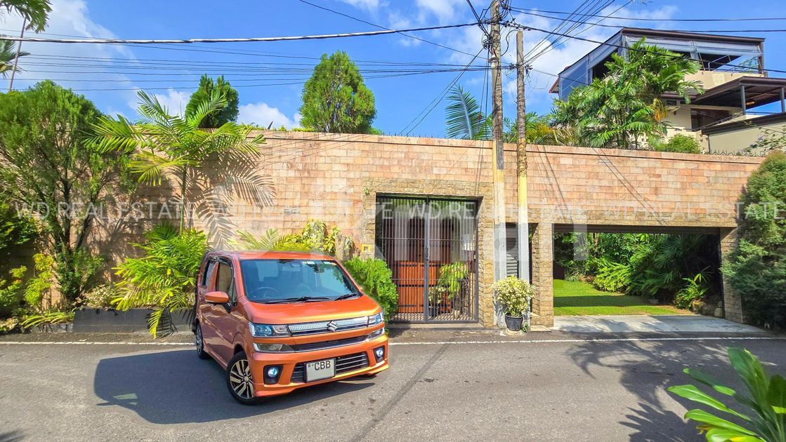 Nugegoda Wijerama 21 Perch 7000sqft Luxury House For Sale | ikman