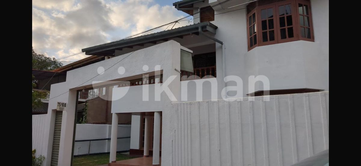 Nugegoda Wijerama House For Rent | ikman