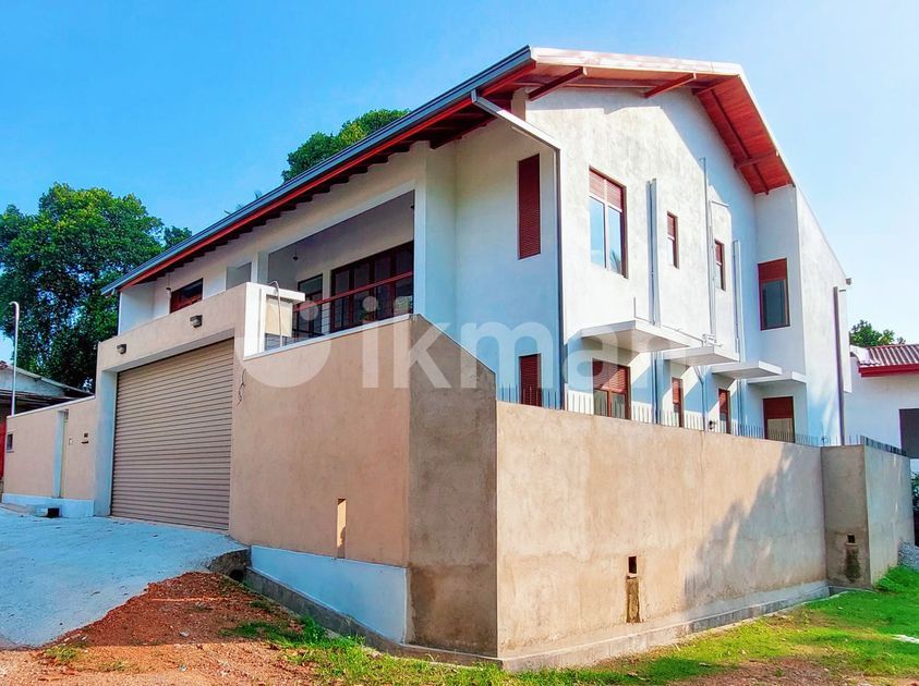 නවීන දෙමහල් නිවස විකිණීමට Thalahena Battaramulla | ikman