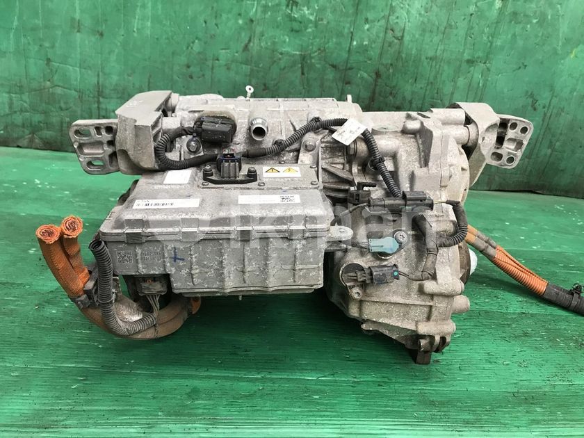 Peugeot 3008 PSA PHEV Erad Battery Inverter for Sale in Negombo | ikman