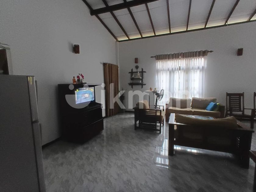 Piliyandala Dampe 3 beds complete house for sale . | ikman