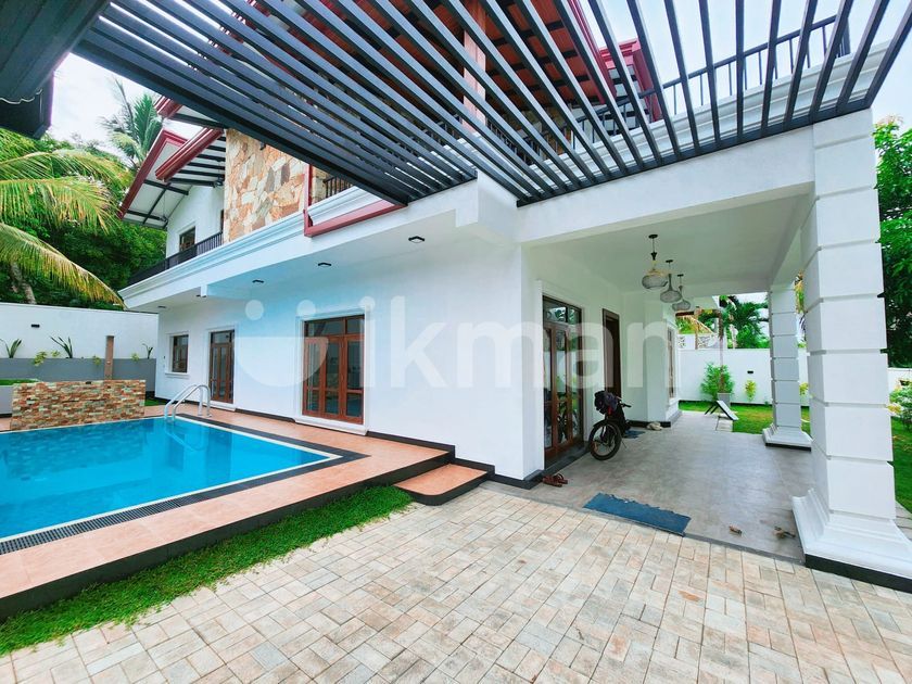 Pool With Super Two Storey House For Sale In kottawa | ikman