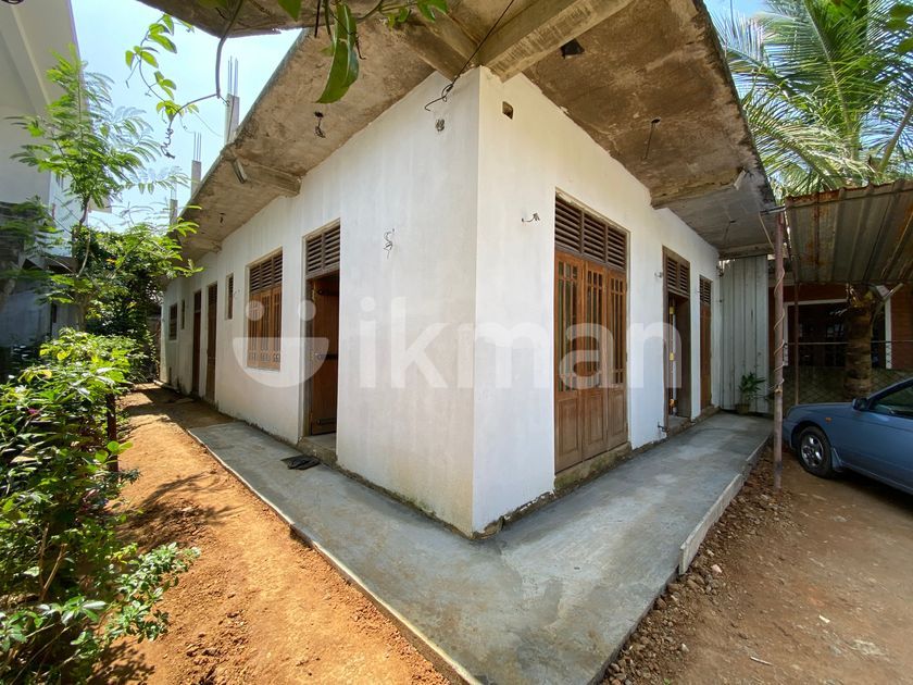 පර්චස් 10 පිරිසිදු ඔප්පු සහිත පහත මහල වැඩ නිමවා ස්ලැබ් එක දමා - අංගොඩ ...