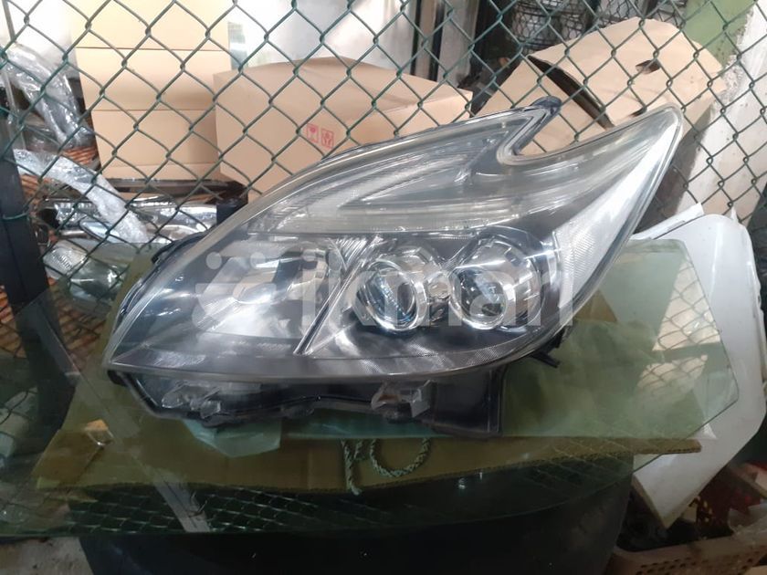 Prius Head Light - 3 Scoop LED for Sale in Kotte | ikman