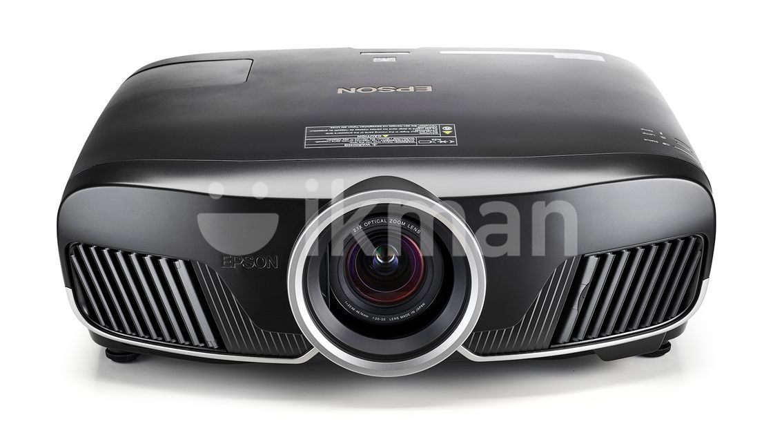 Projector For Restaurant With Screen for Sale in Buttala | ikman