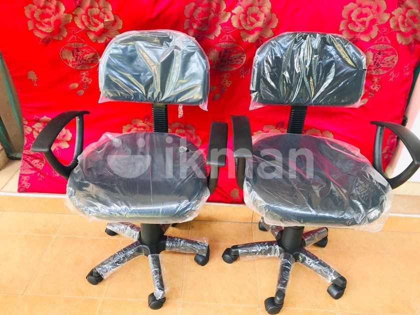 Pyestra Blk Computer Chair with Arm for Sale | Kottawa | ikman
