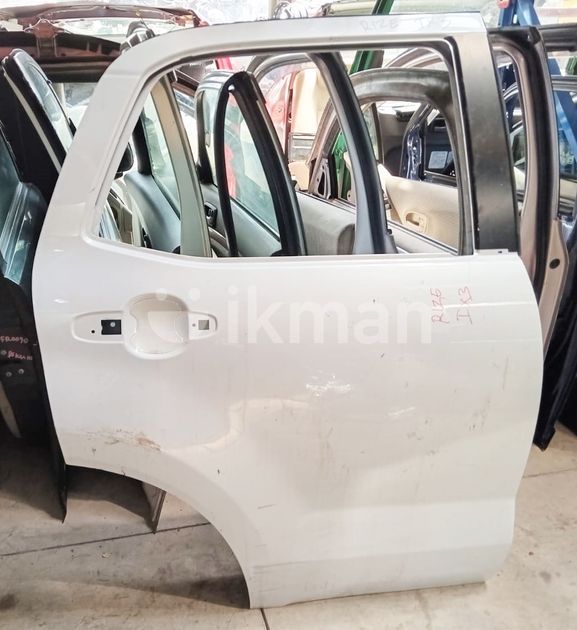 RAIZE REAR DOOR RH PANEL in Kelaniya | ikman
