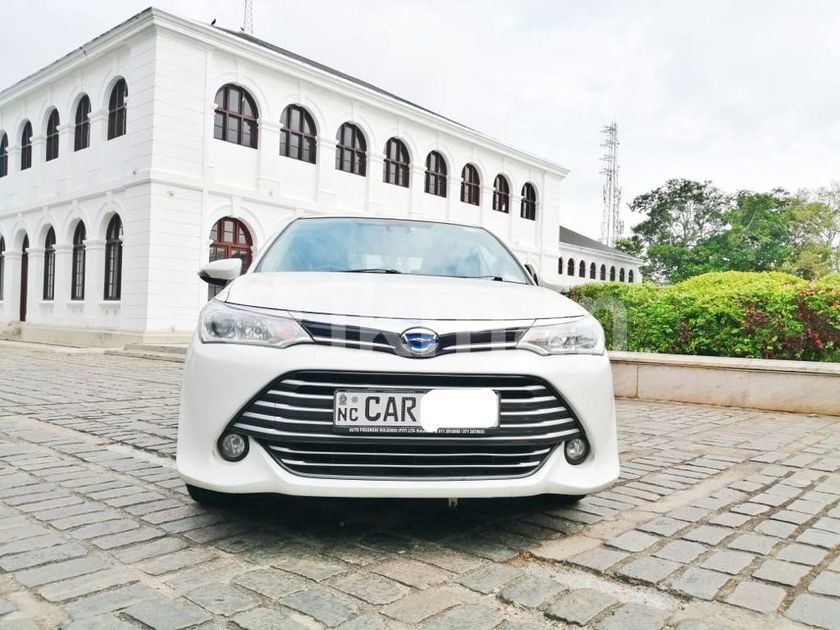 Rent A Car - Toyota Axio Hybrid in Maharagama | ikman