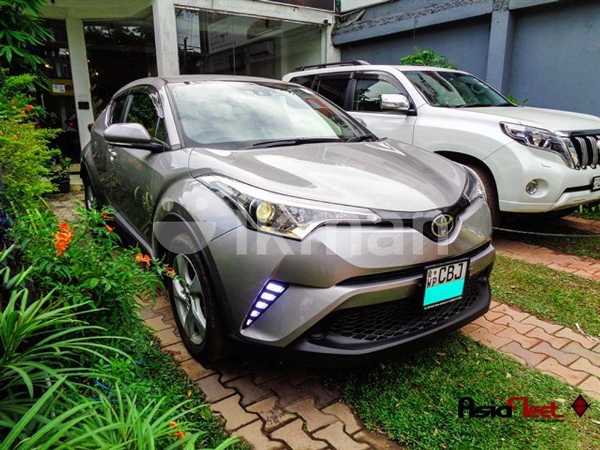 Rent a Car-Toyota CHR 2018/2019 in Colombo 3 | ikman