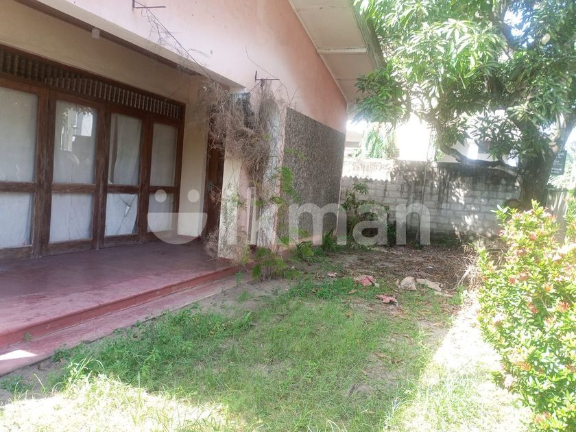 Residentioal Land in Mt.Lavinia | ikman