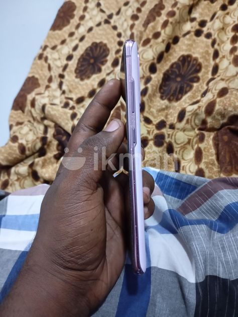 Samsung Galaxy S20 FE (Used) | ikman