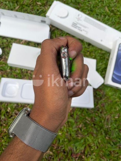 Silver Stainless Steel Iwatch Series 6 in Kandy City | ikman